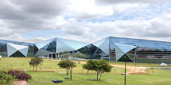 8 Awe Inspiring Architecture Designed By Indians - Page 4